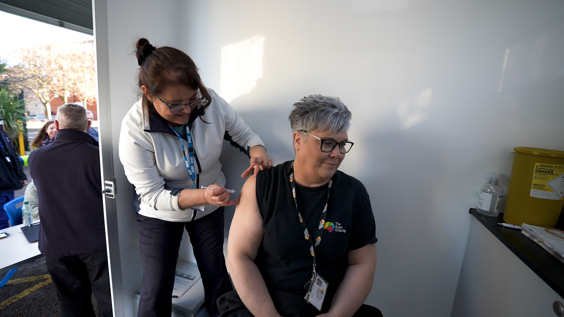 Mobile vaccination unit boosts autumn programme with community clinic ...